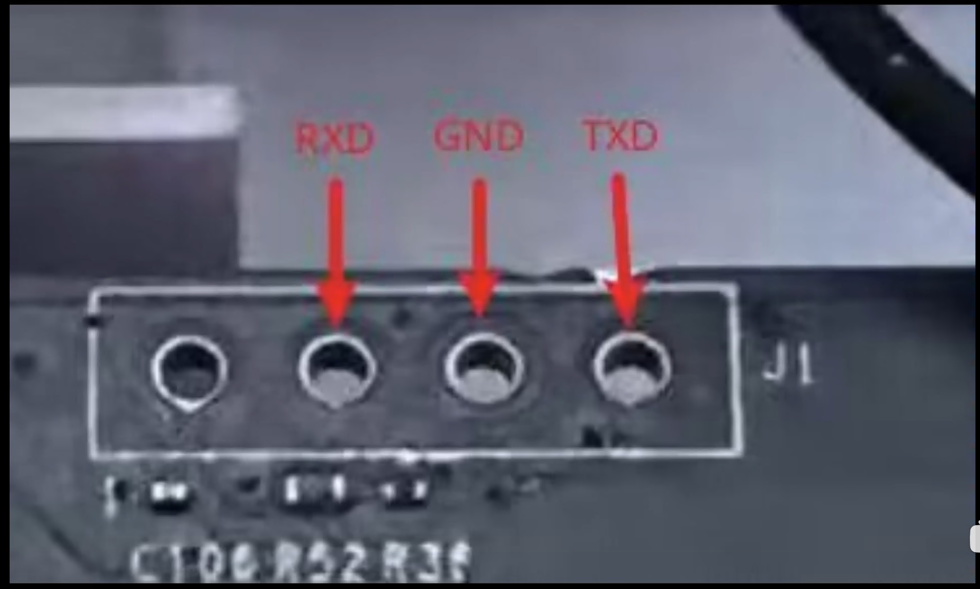 小米CR8806免拆TTL刷机 | r0yanx's Blog